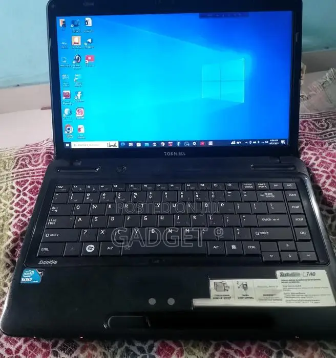 Asus K550JK core i5 4th gen, 8 GB RAM, 1 TB hard disk, GTX 8 in ...