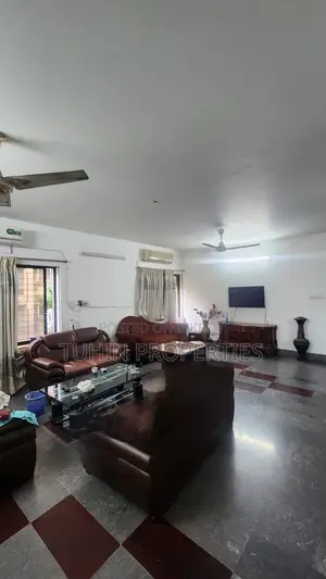 4 Bedrooms Flat for sale in Banani Prices in May 2026 on bikroy.com
